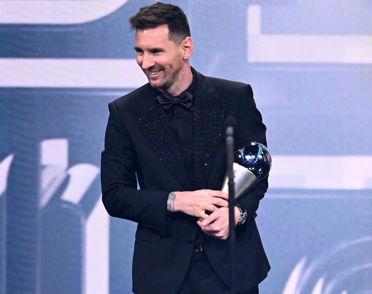 Lionel Messi Pemain Terbaik FIFA 2022, Kalahkan Mbappe dan Benzema ...