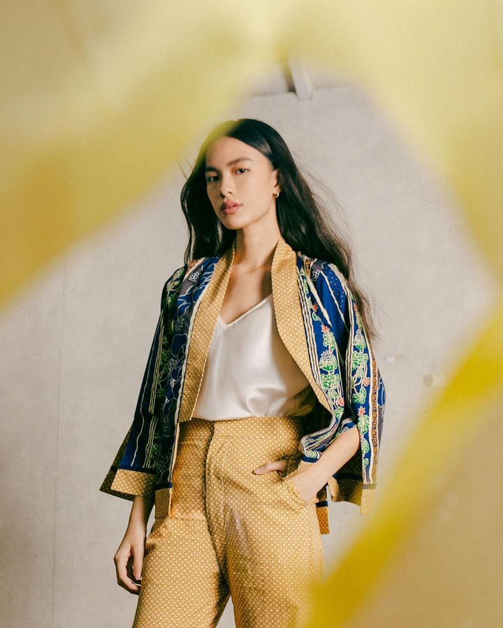 10+ Inspirasi Fashion Batik Wanita, Yakin Nggak Mau Coba? – Radar ...