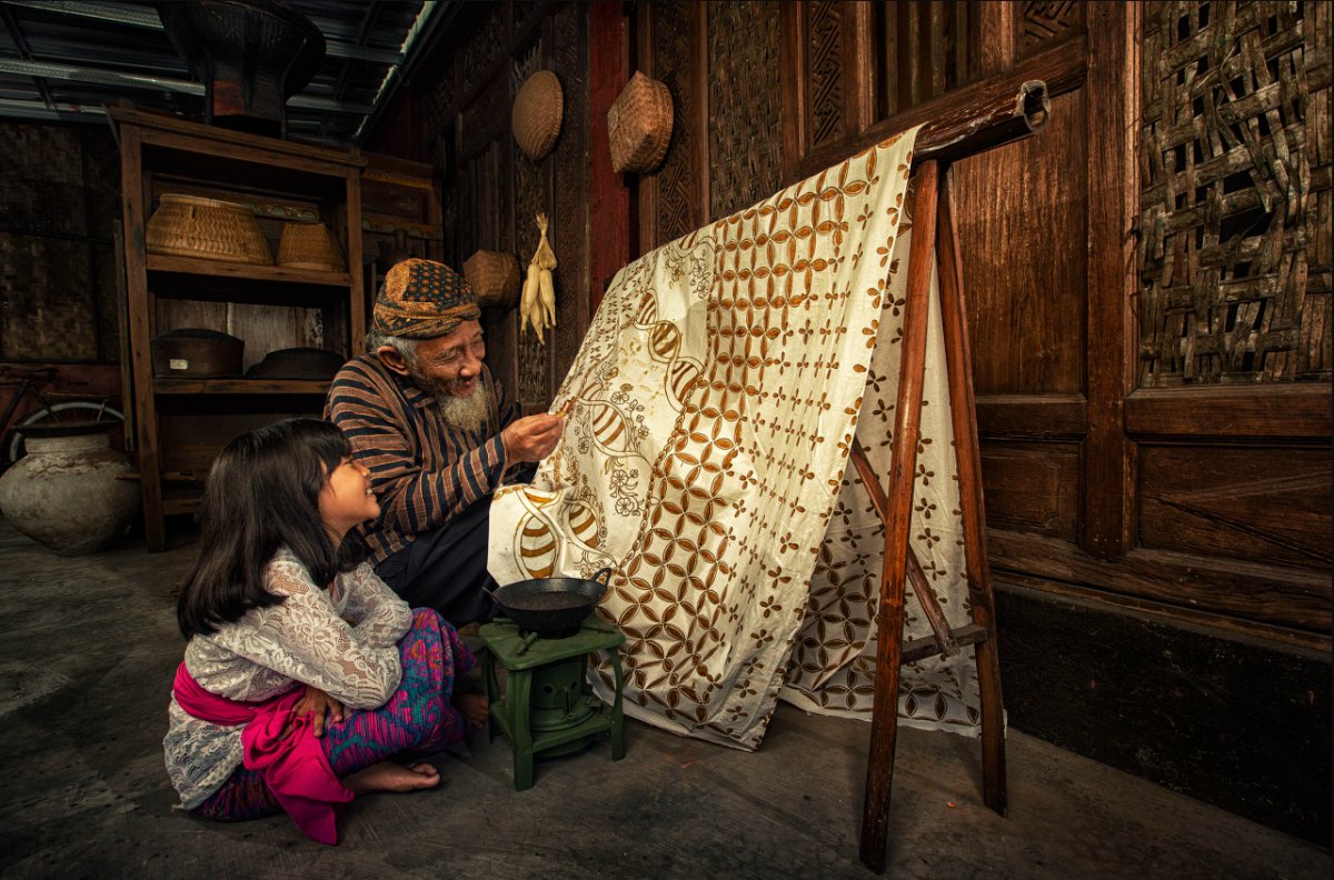 Gen Z Perlu Tahu! Peralatan dan Bahan Membatik untuk Menghasilkan Batik ...