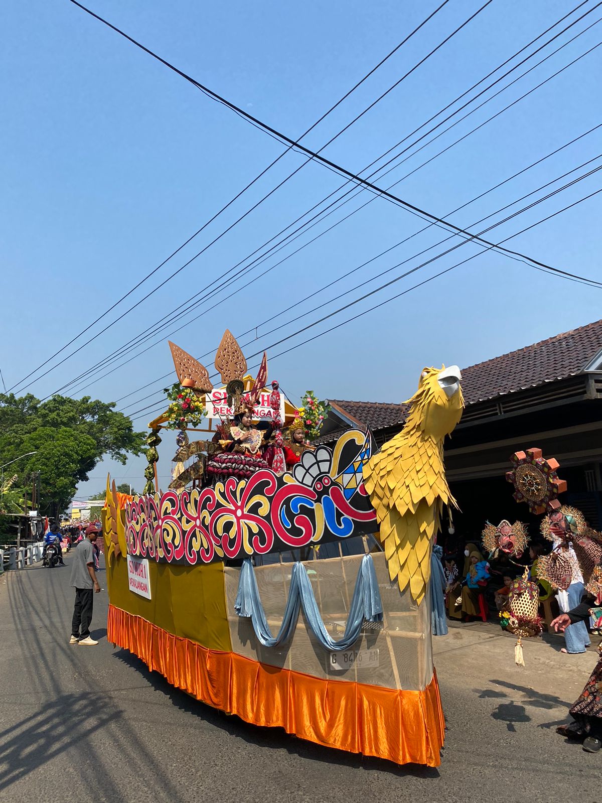 Mantap Jiwa! SD Muhammadiyah 1 Pekajangan Berhasil Raih Juara 2 Karnaval HUT Kemerdekaan RI ...
