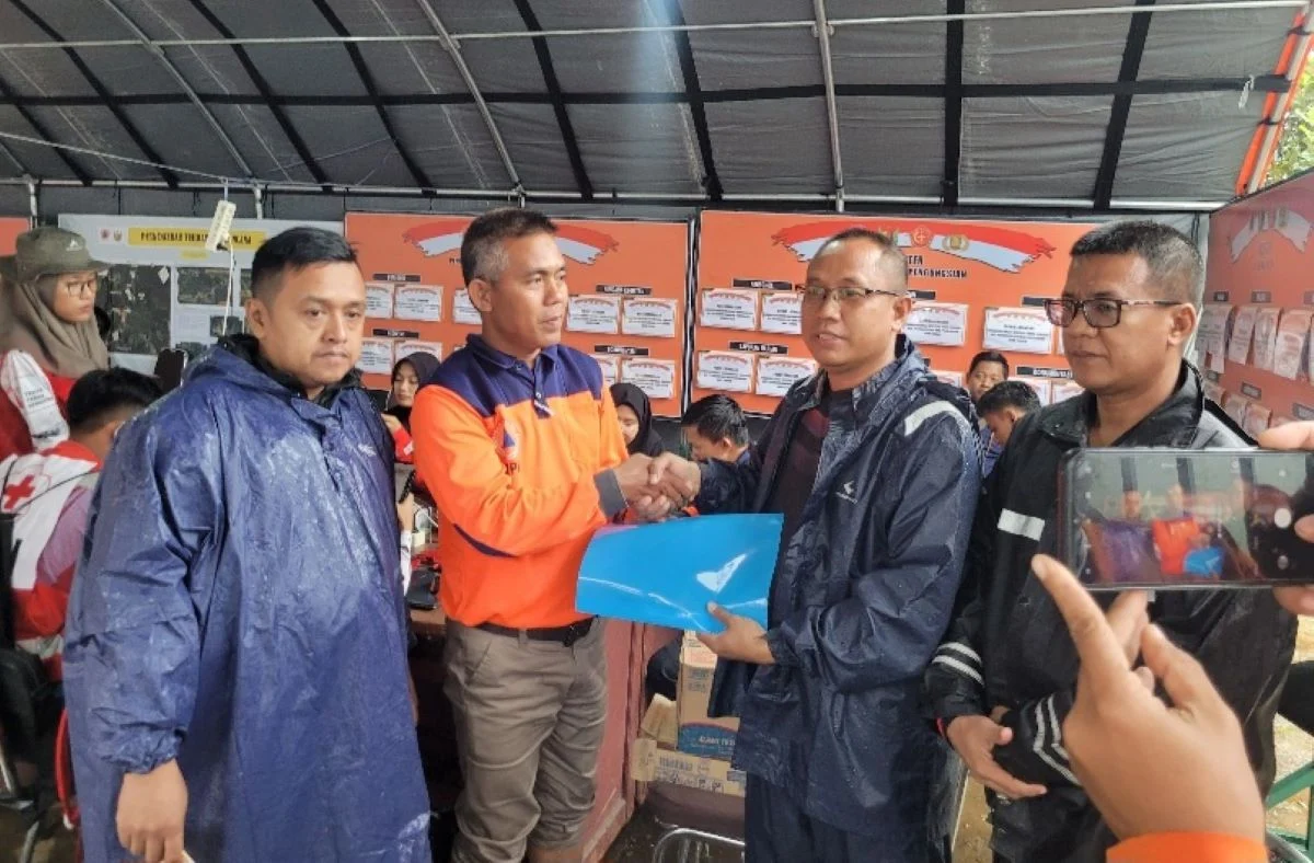 PWI dan Rutan Pekalongan Salurkan Bantuan untuk Korban Longsor ...